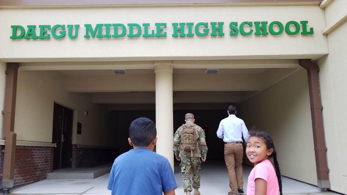 DODEA Daegu Middle High School & Daegu Elementary School sample schedules – Sejana Shines